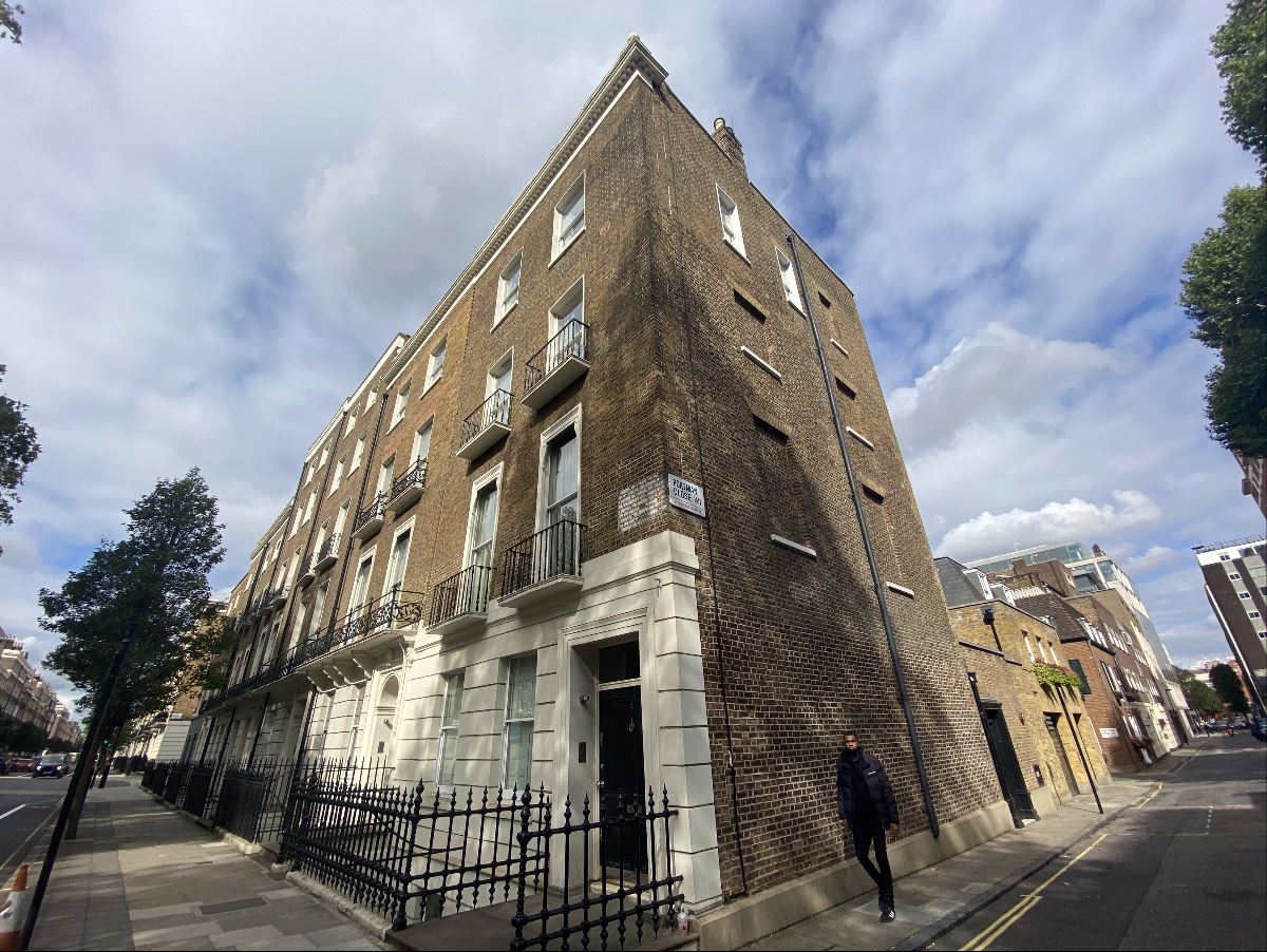 12 Portman Close - The Workplace Company